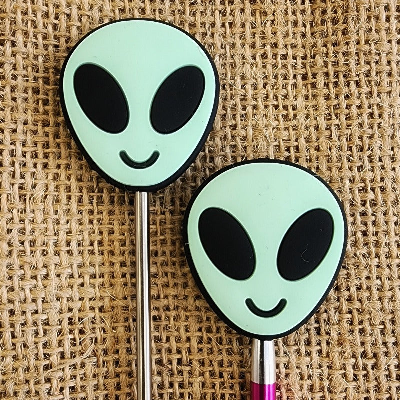 Silicone Point Protectors - Aliens – True North Yarn Co.