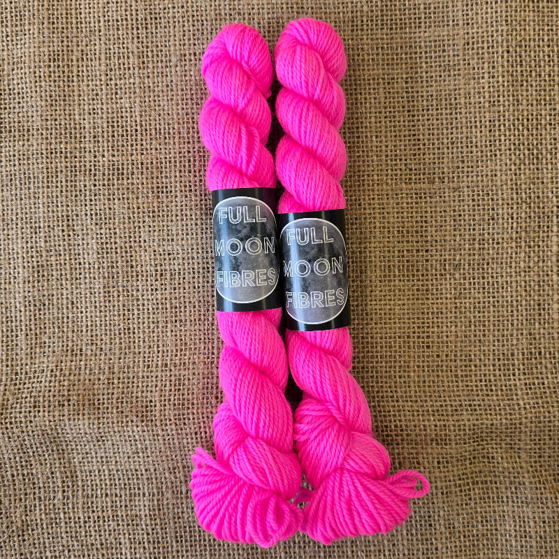 Full Moon Fibres Solar Sock Mini - Pink Experience – True North Yarn Co.