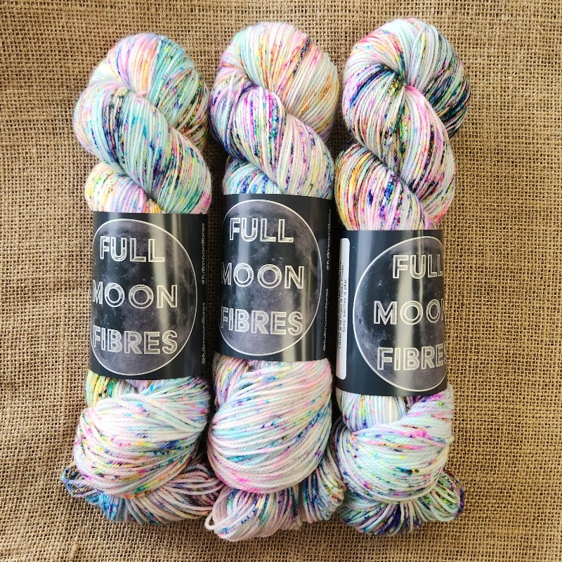 Full Moon Fibres Solar Sock - Winter Mint – True North Yarn Co.