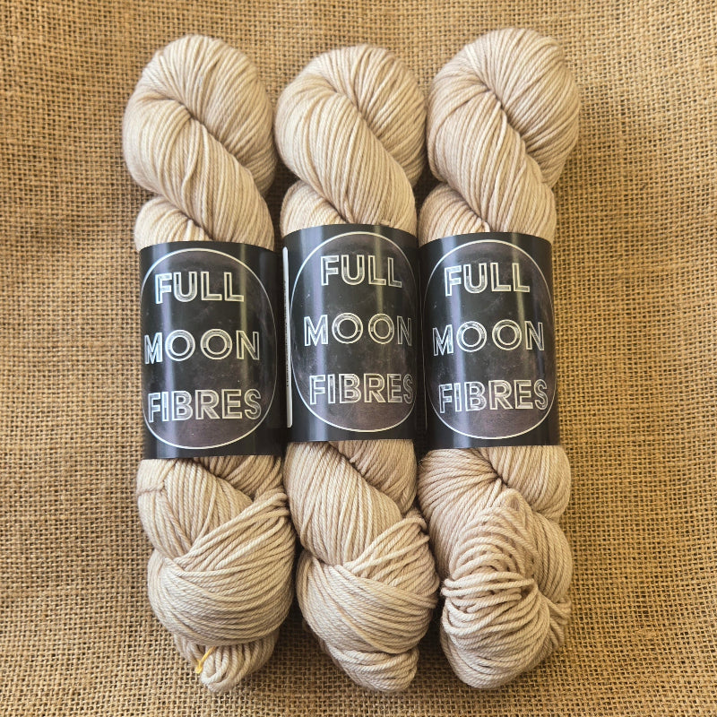 Full Moon Fibres Comet DK - Dune – True North Yarn Co.