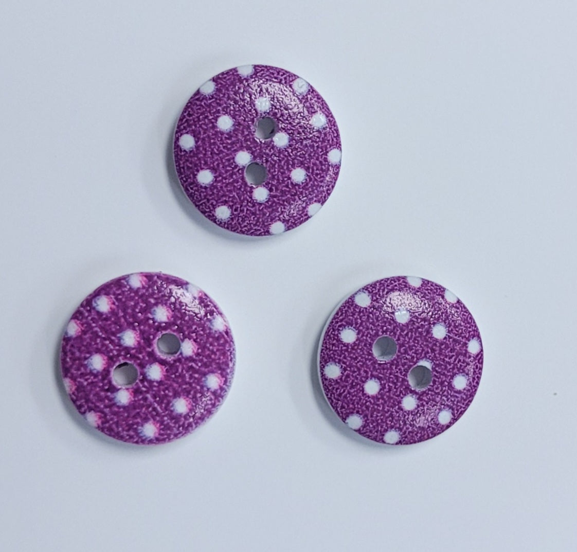 Purple & White Polka Dot 2-Hole Button, 15mm 3 Pack – True North Yarn Co.