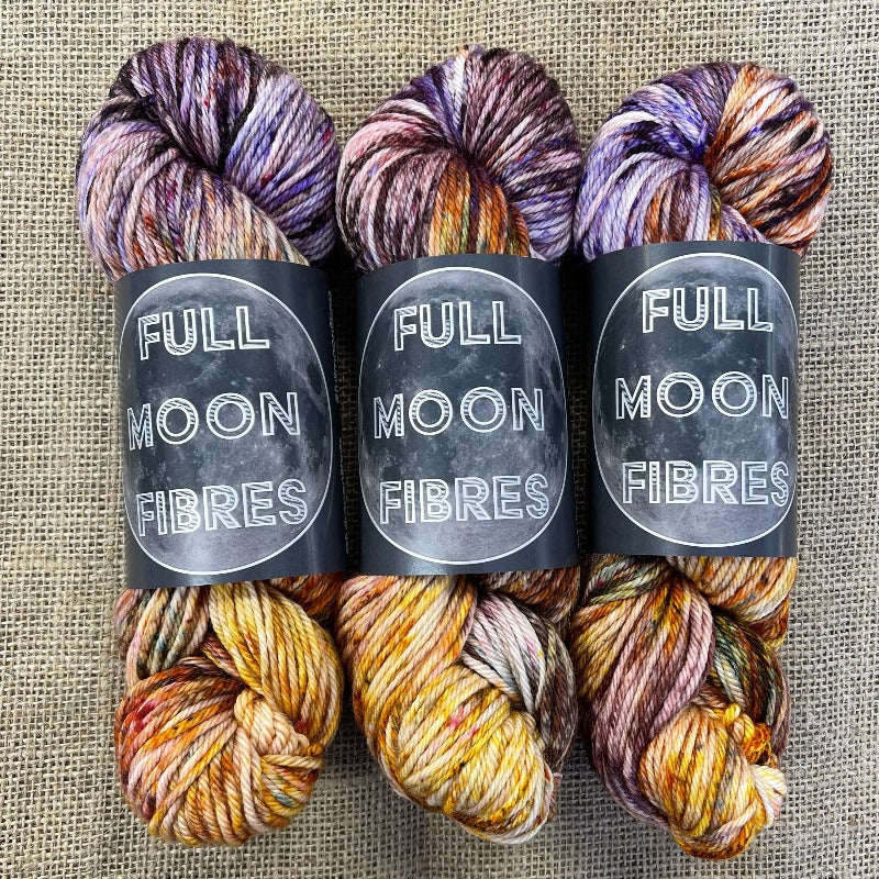 Full Moon Fibres Moonwalk Worsted - UnbeLEAFable – True North Yarn Co.
